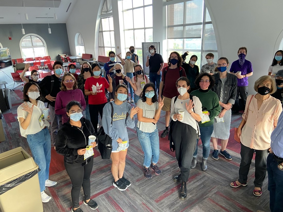 A Connected Graph: The Graduate Math Community During the Pandemic ...